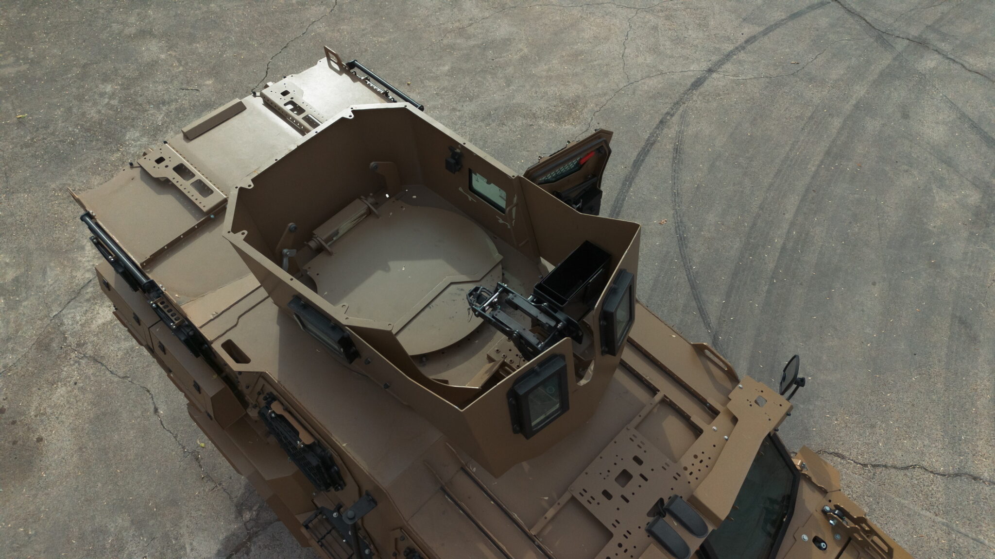 The Monstrous Atlas APC Is A $400k Ford-Based Military Truck For ...
