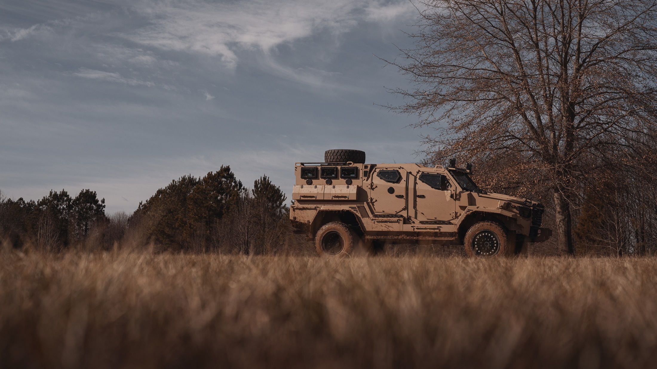 The Monstrous Atlas APC Is A $400k Ford-Based Military Truck For ...