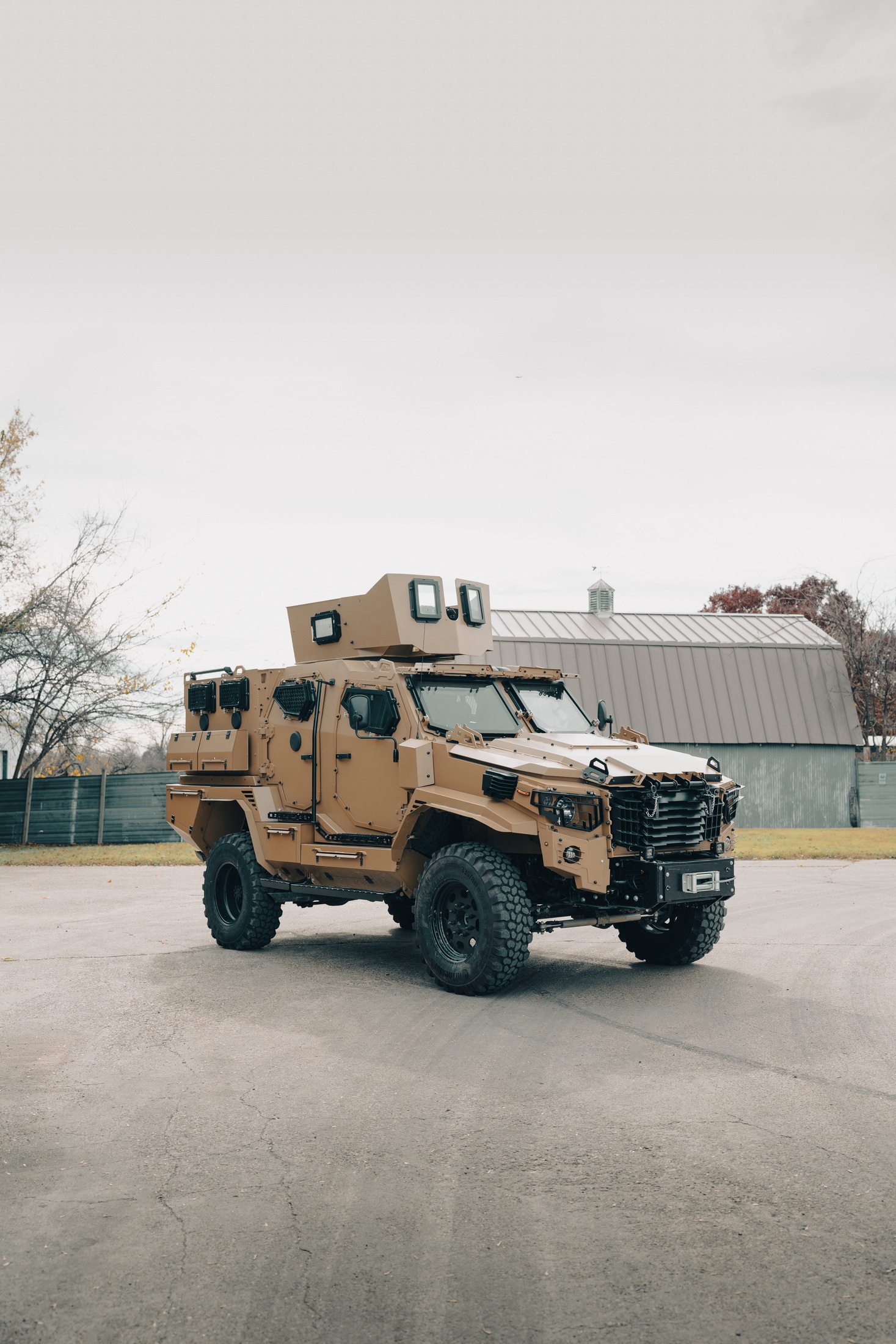 The Monstrous Atlas APC Is A $400k Ford-Based Military Truck For ...