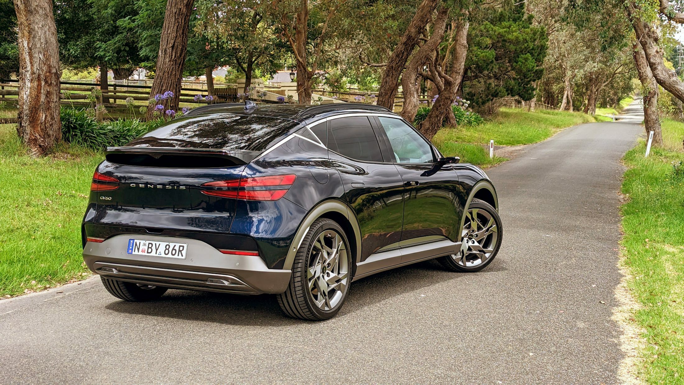 Can This EV Park Better Than You? Genesis GV60’s Remote Parking Trick ...