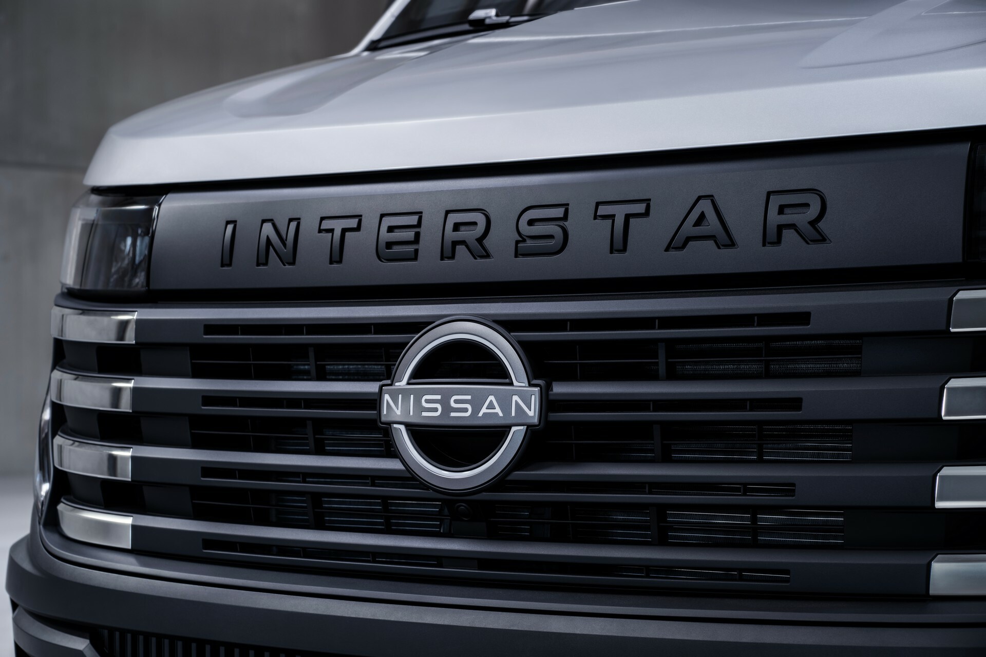 New Nissan Interstar Combines Bolder Styling With Diesel And Electric ...