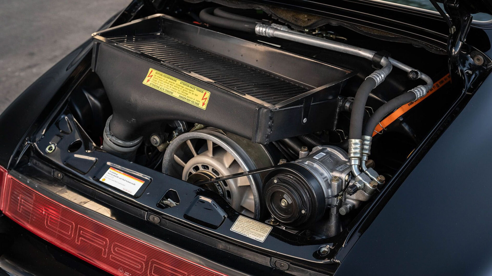 Porsche 964 Turbo S With Comfort Seats Is A Sledgehammer With A Soft ...