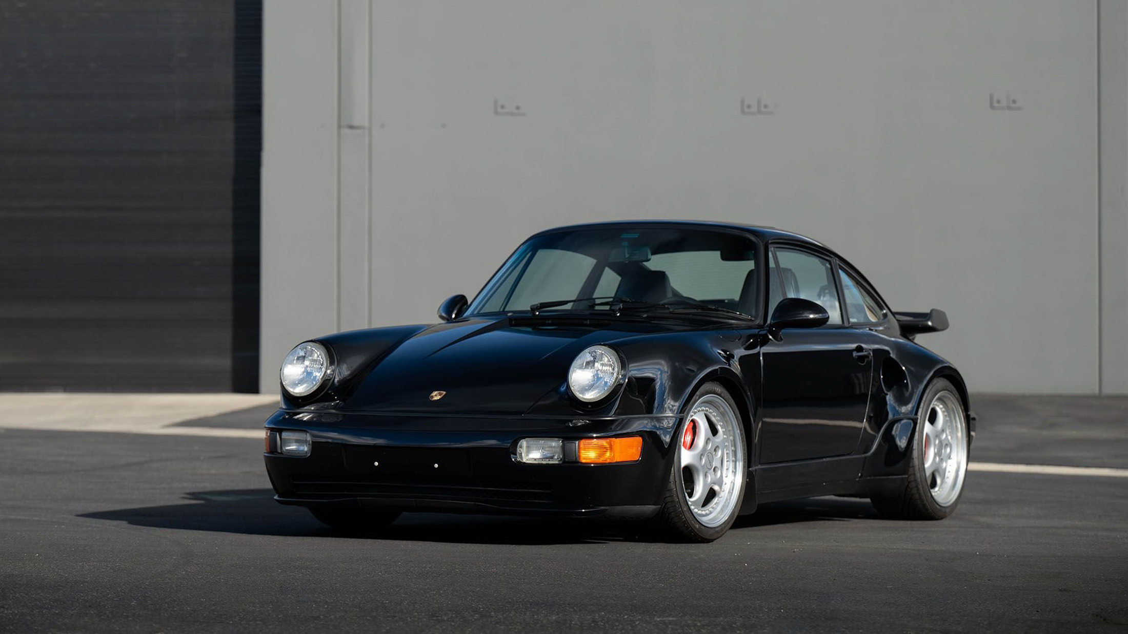 Porsche 964 Turbo S With Comfort Seats Is A Sledgehammer With A Soft ...