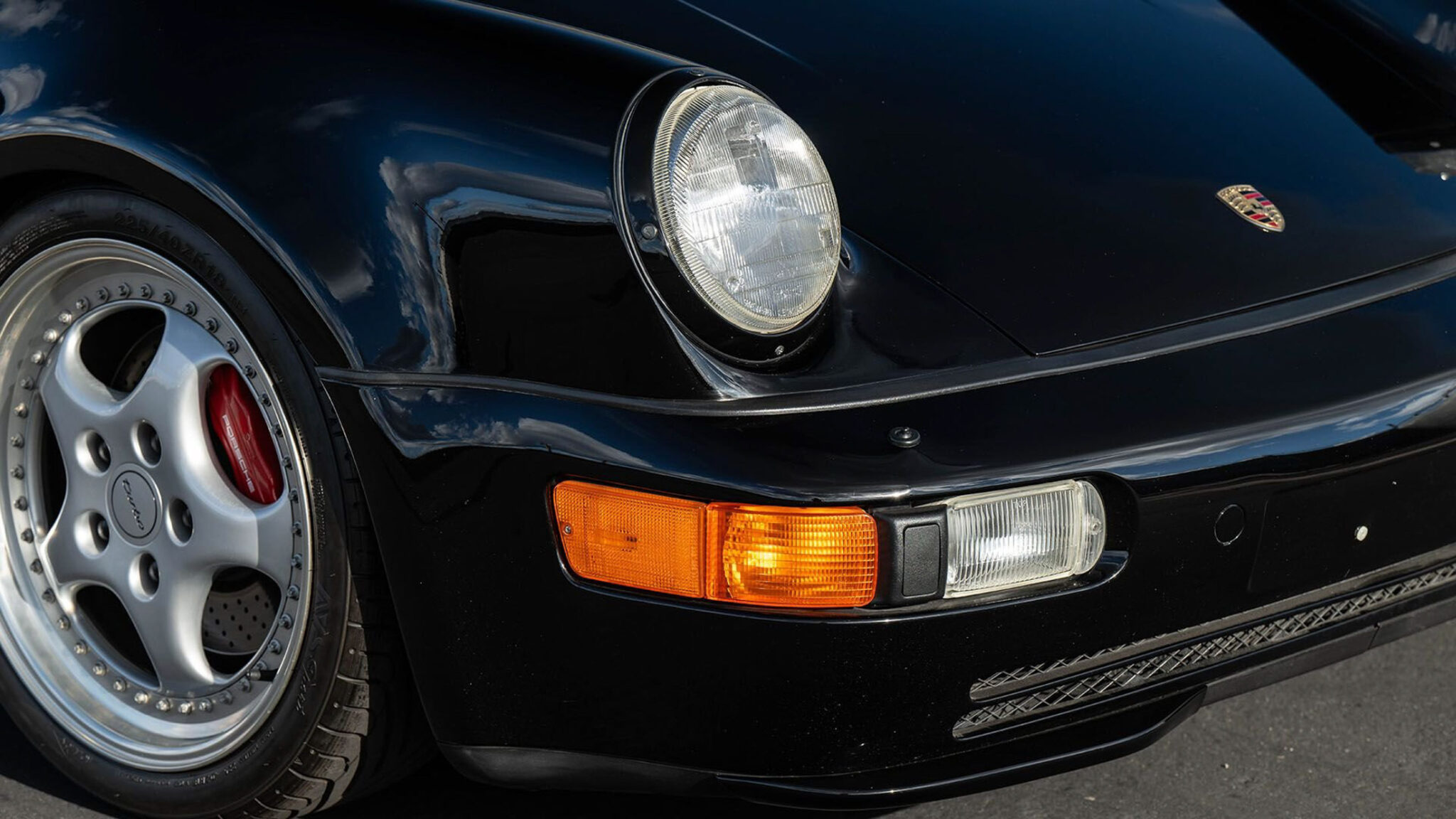 Porsche 964 Turbo S With Comfort Seats Is A Sledgehammer With A Soft ...