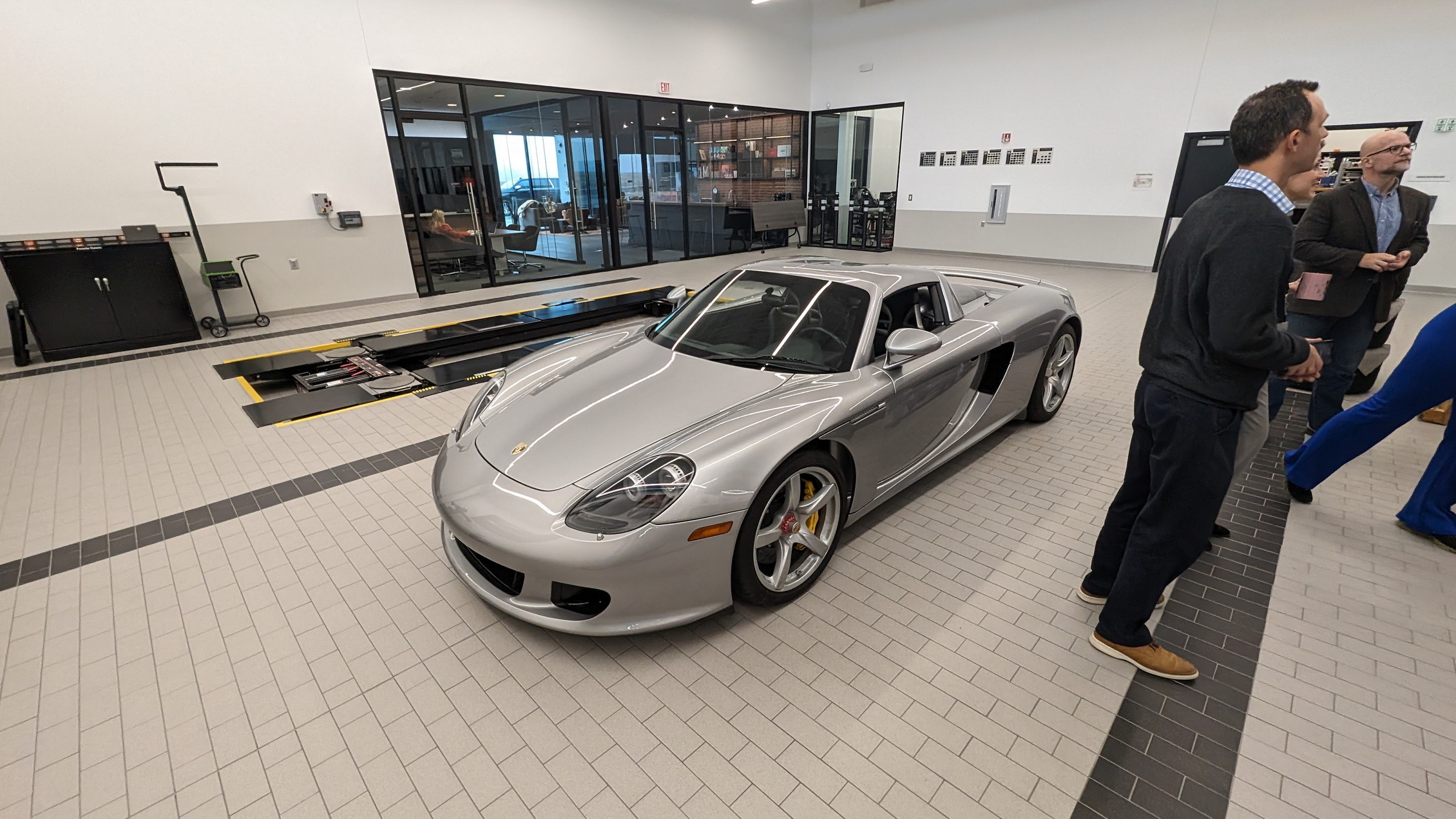 Gearhead Nirvana: We Visit Porsche’s Atlanta Workshop Where Classics ...