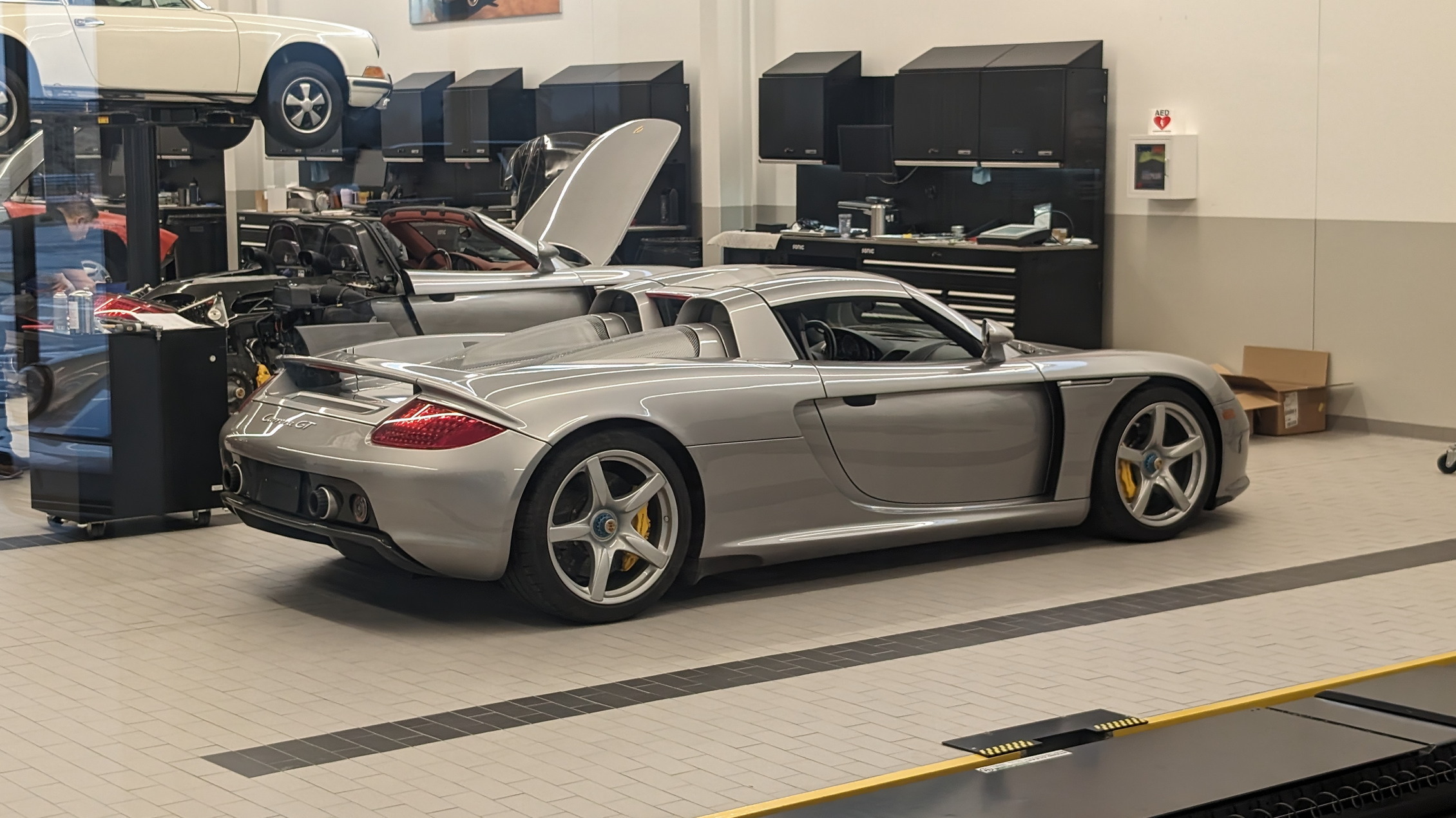 Gearhead Nirvana: We Visit Porsche’s Atlanta Workshop Where Classics ...