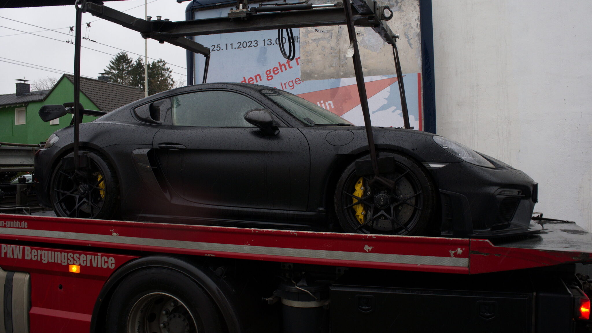 Project Seacret: Resurrecting A Submerged 471-Mile Porsche Cayman GT4 ...