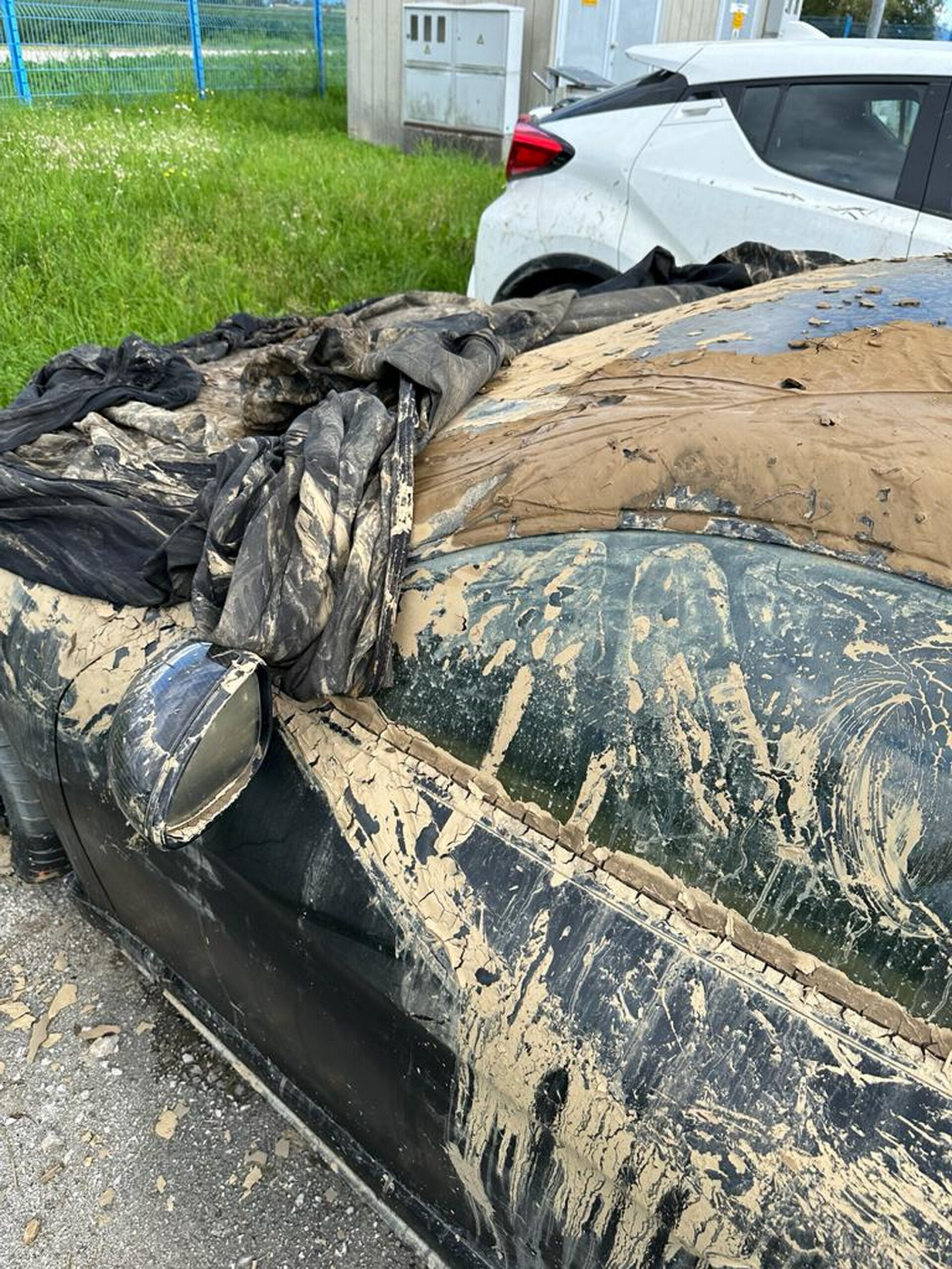 Project Seacret: Resurrecting A Submerged 471-Mile Porsche Cayman GT4 ...