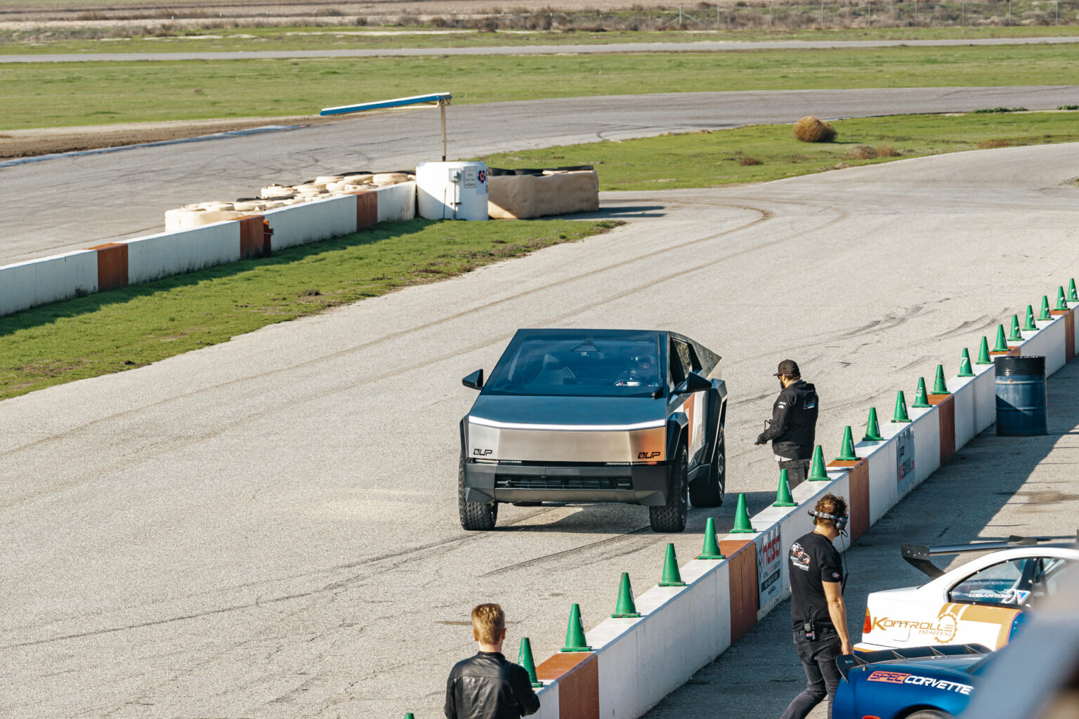 Tesla Cybertruck Tows Model S To The Track, Then Laps It In Baja Mode ...