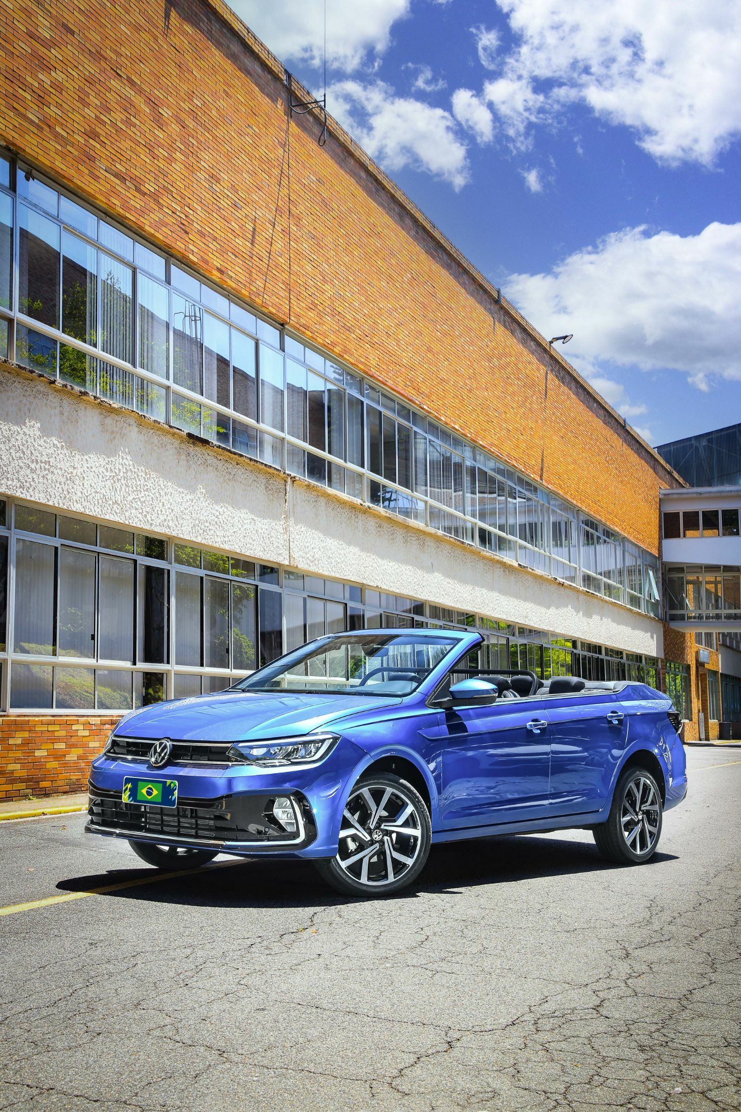VW Turns Virtus Sedan Into A One-Off Convertible For Brazil’s President ...