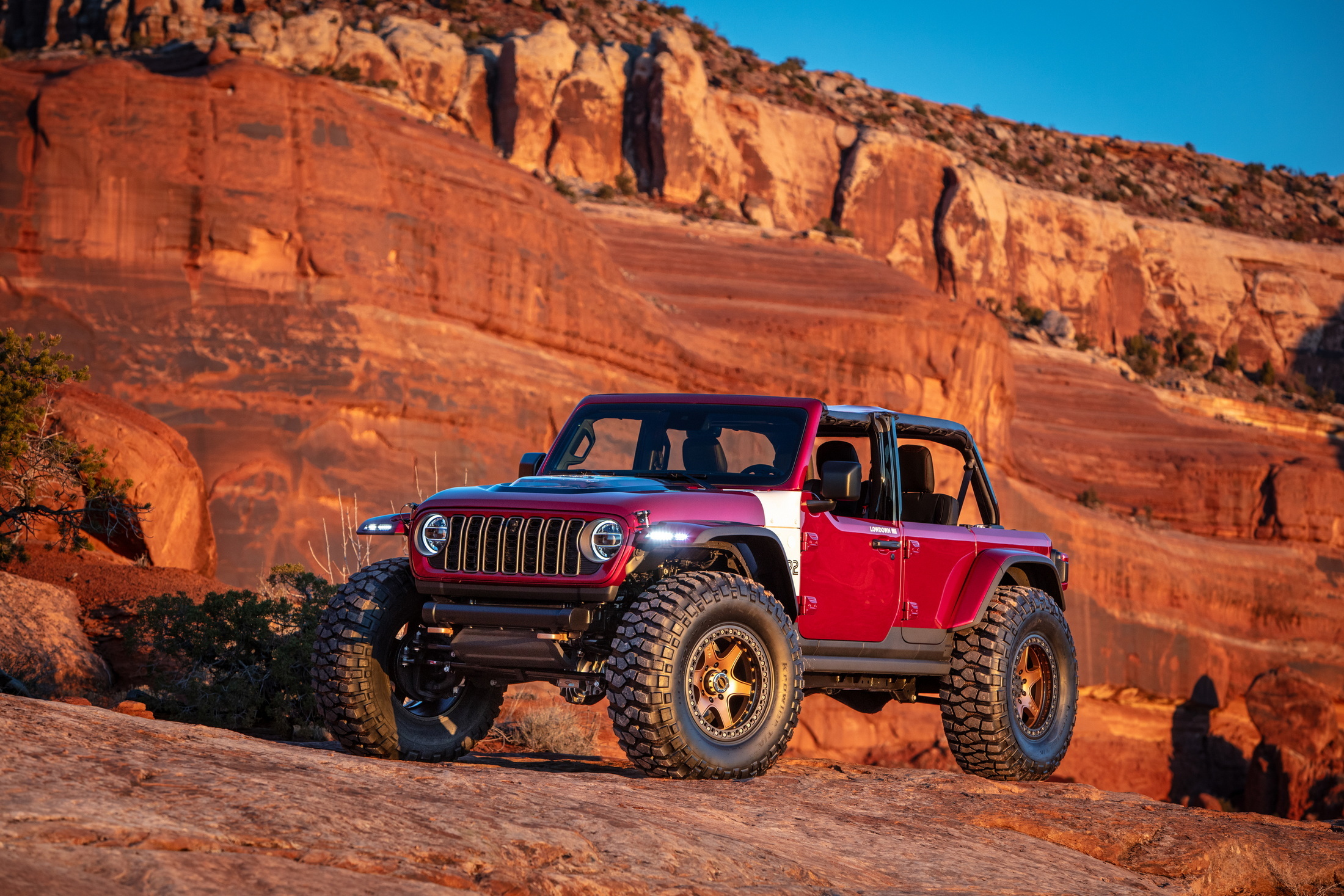 Jeep Brings 4 Concepts To Easter Safari Including Vacationeer Camper ...