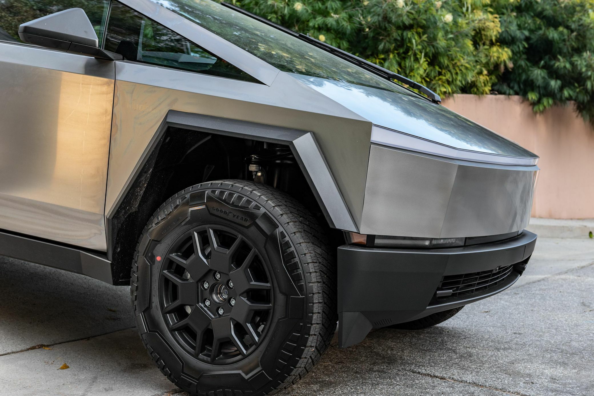 Cybertruck At Auction Is Allegedly Exempt From Tesla’s $50k Flipper ...