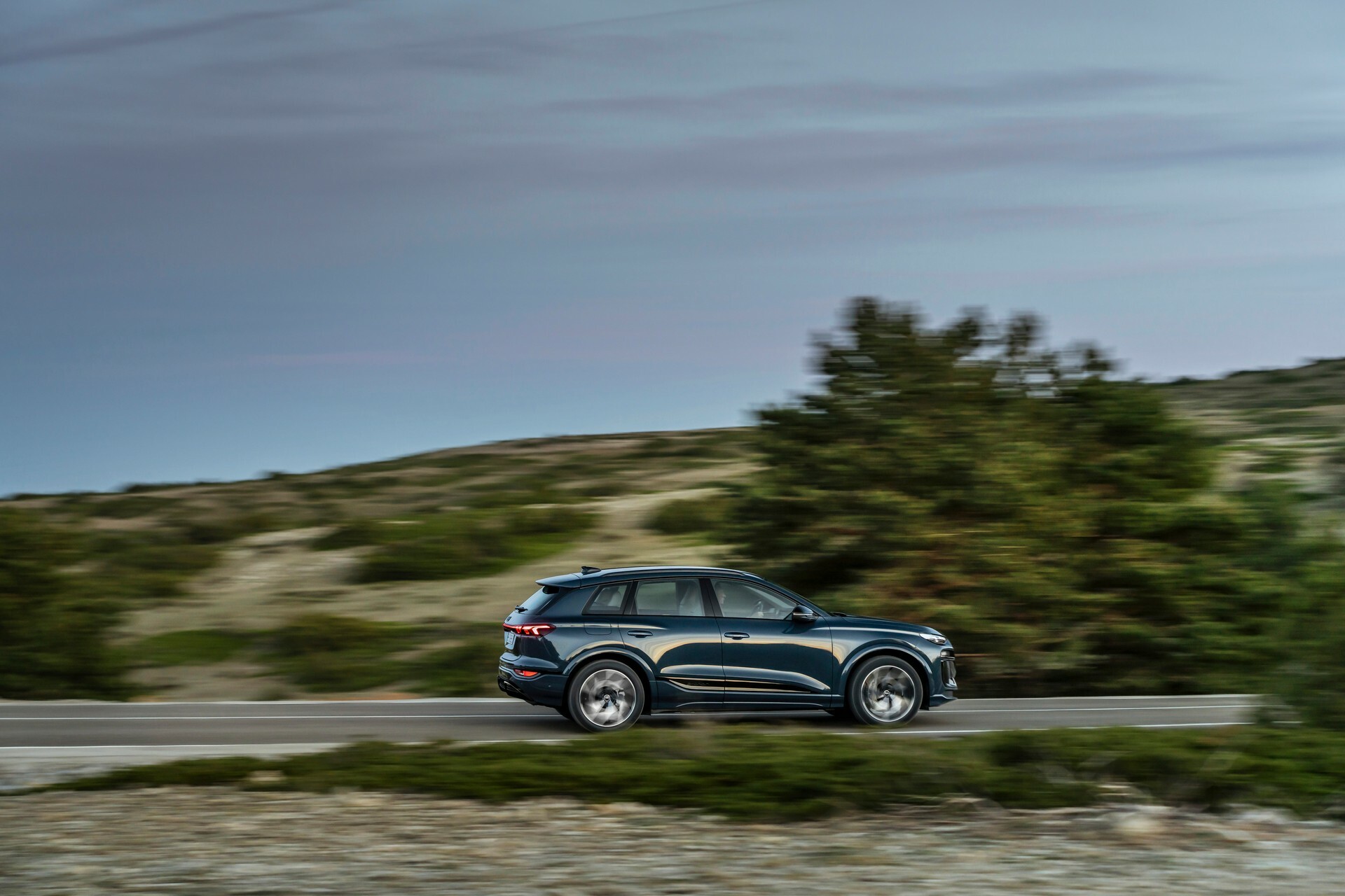 2025 Audi Q6 And SQ6 E-Tron Debut With Up To 510 HP And 388 Miles Of ...