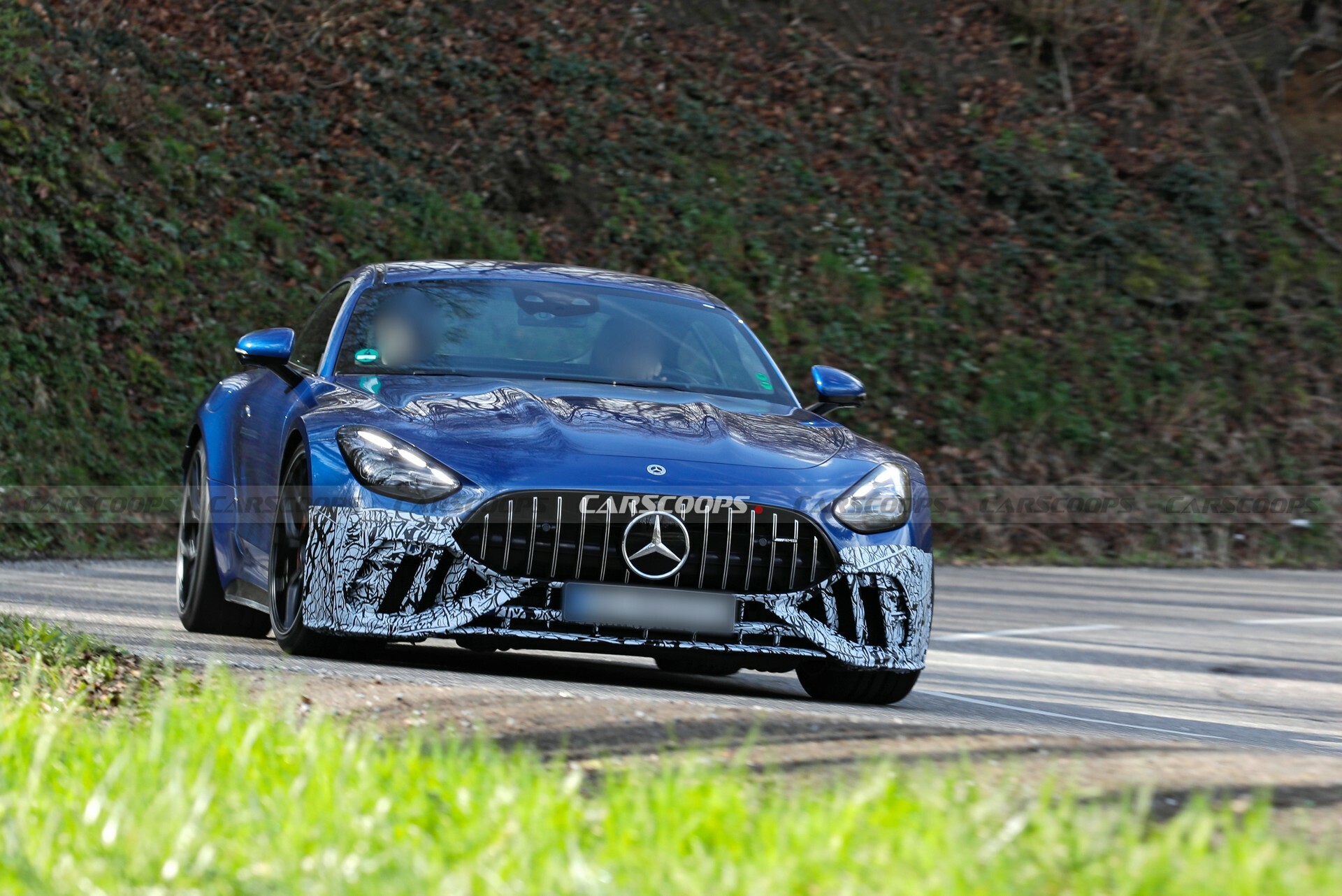Scoop: Mercedes-AMG GT Could Spawn New Hardcore RWD Variant | Carscoops