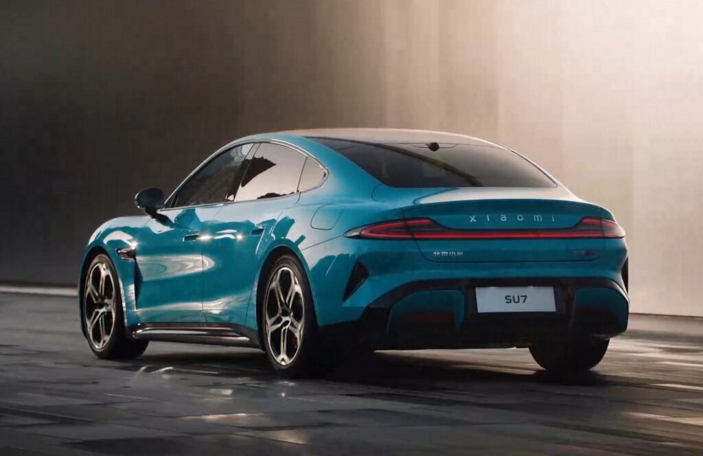 Ford’s CEO Is Daily Driving A Xiaomi SU7 EV And Loving It | Carscoops