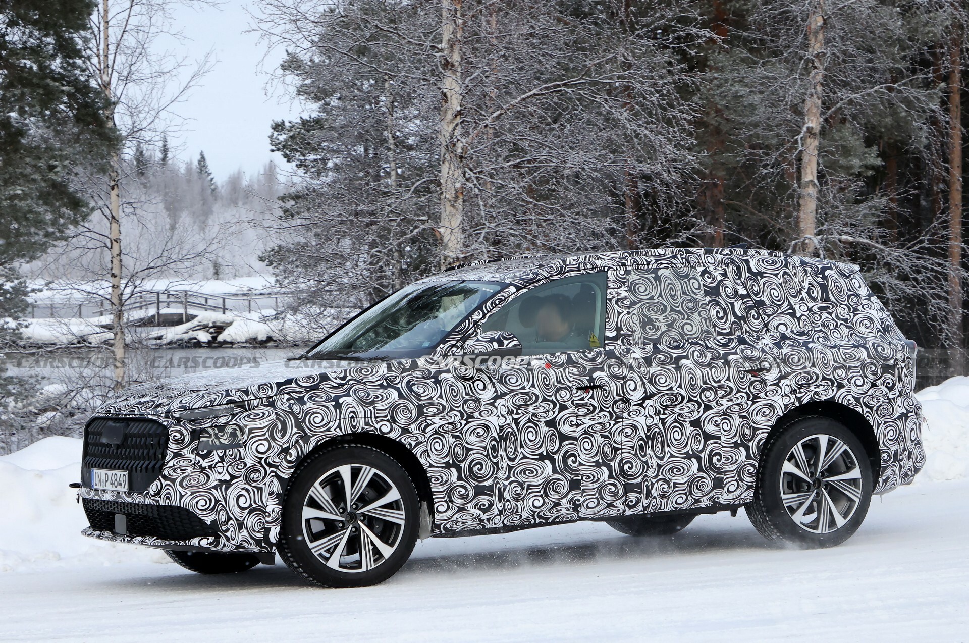 Insiders Say Audi Q9 Prototypes Were Actually The Next Q7 | Carscoops