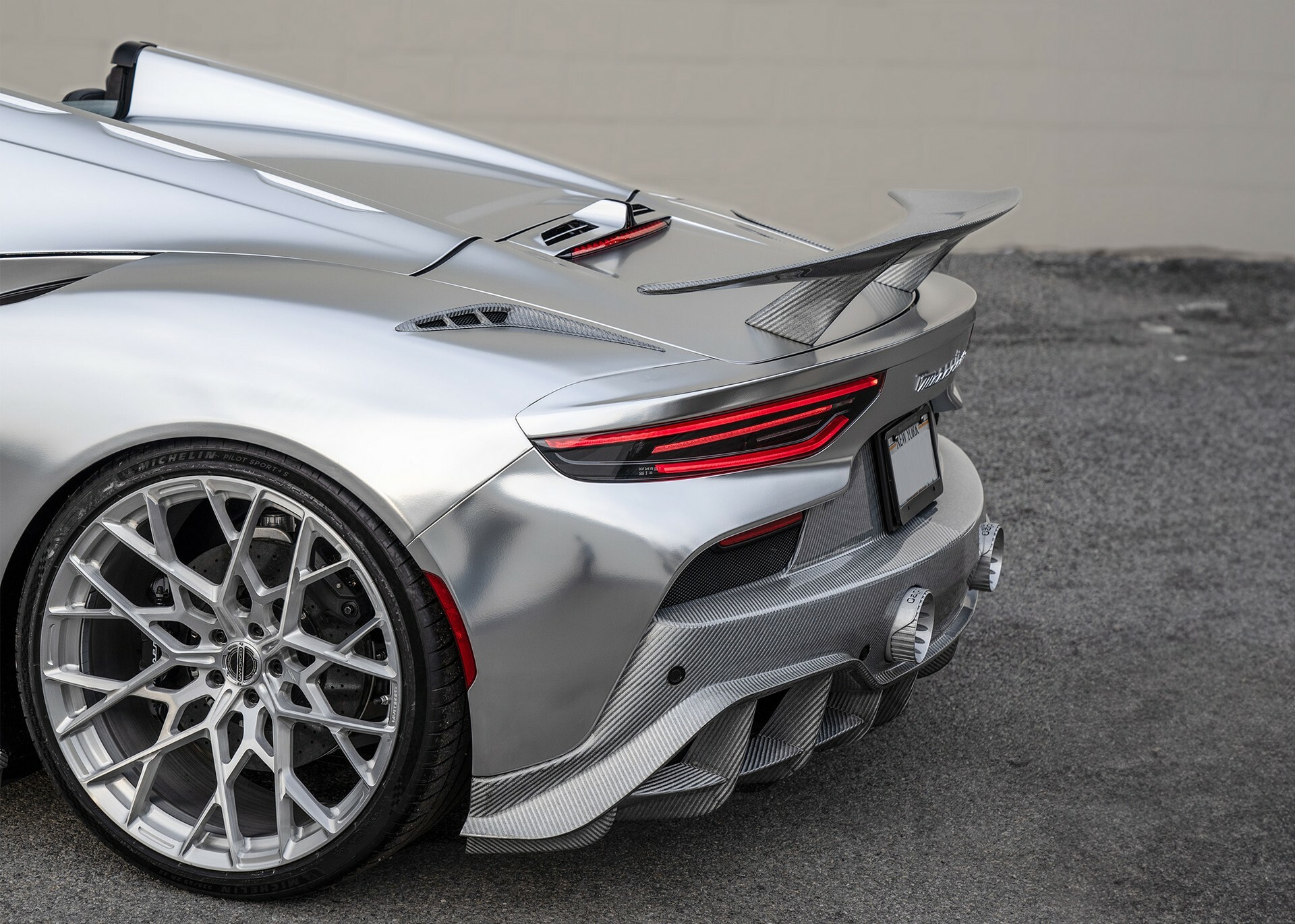 7Design Maserati MC20 Aria Silver Surfer Looks Like It Could End A ...