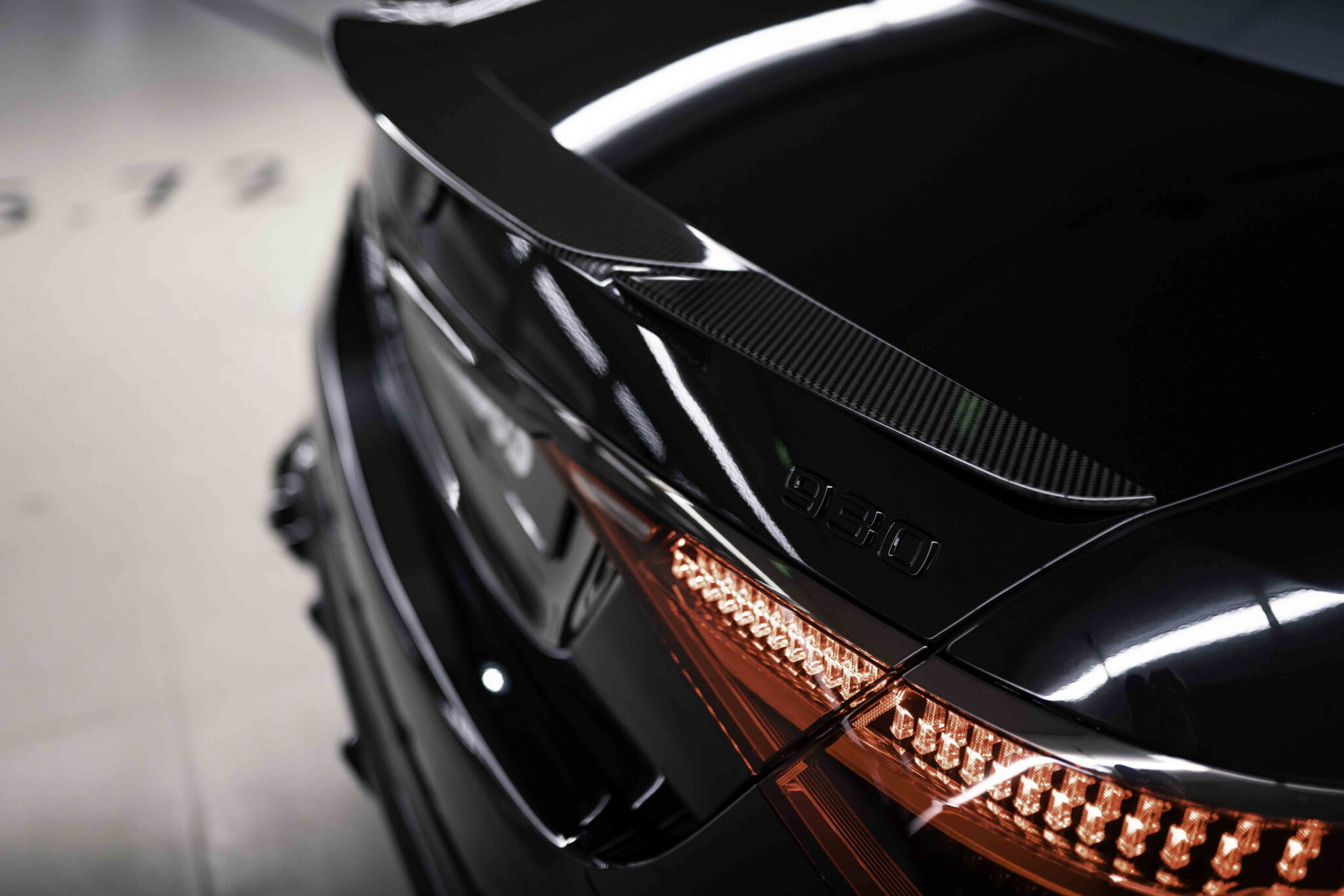 Brabus Turns The Mercedes-AMG S63 E Performance Into A 917-HP Luxury ...