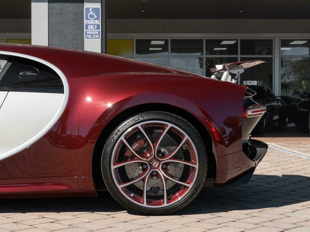 This Bugatti Chiron Comes With A Matching Rolls Royce Wraith For Free ...