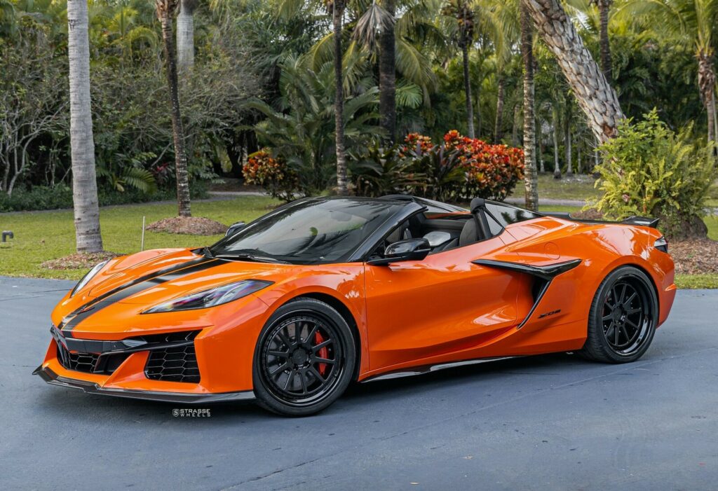 Amplify Orange C8 Corvette Z06 Looks Just As Exotic As An Italian ...