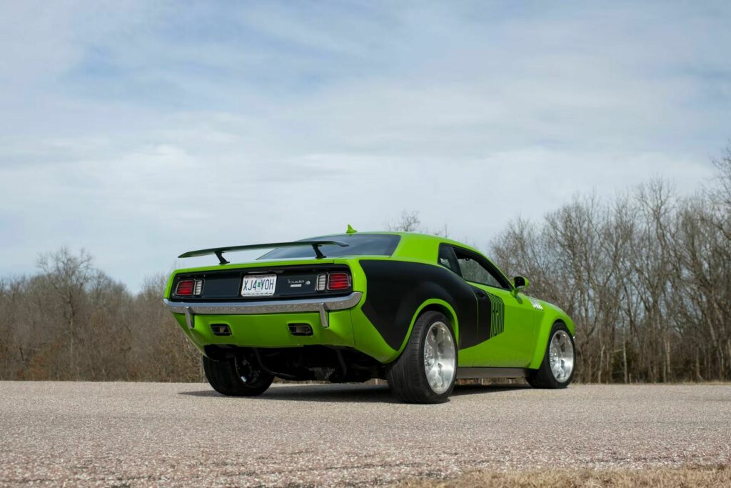 Forget The New Dodge Charger And Buy This ‘Cuda Lookalike 2021 ...