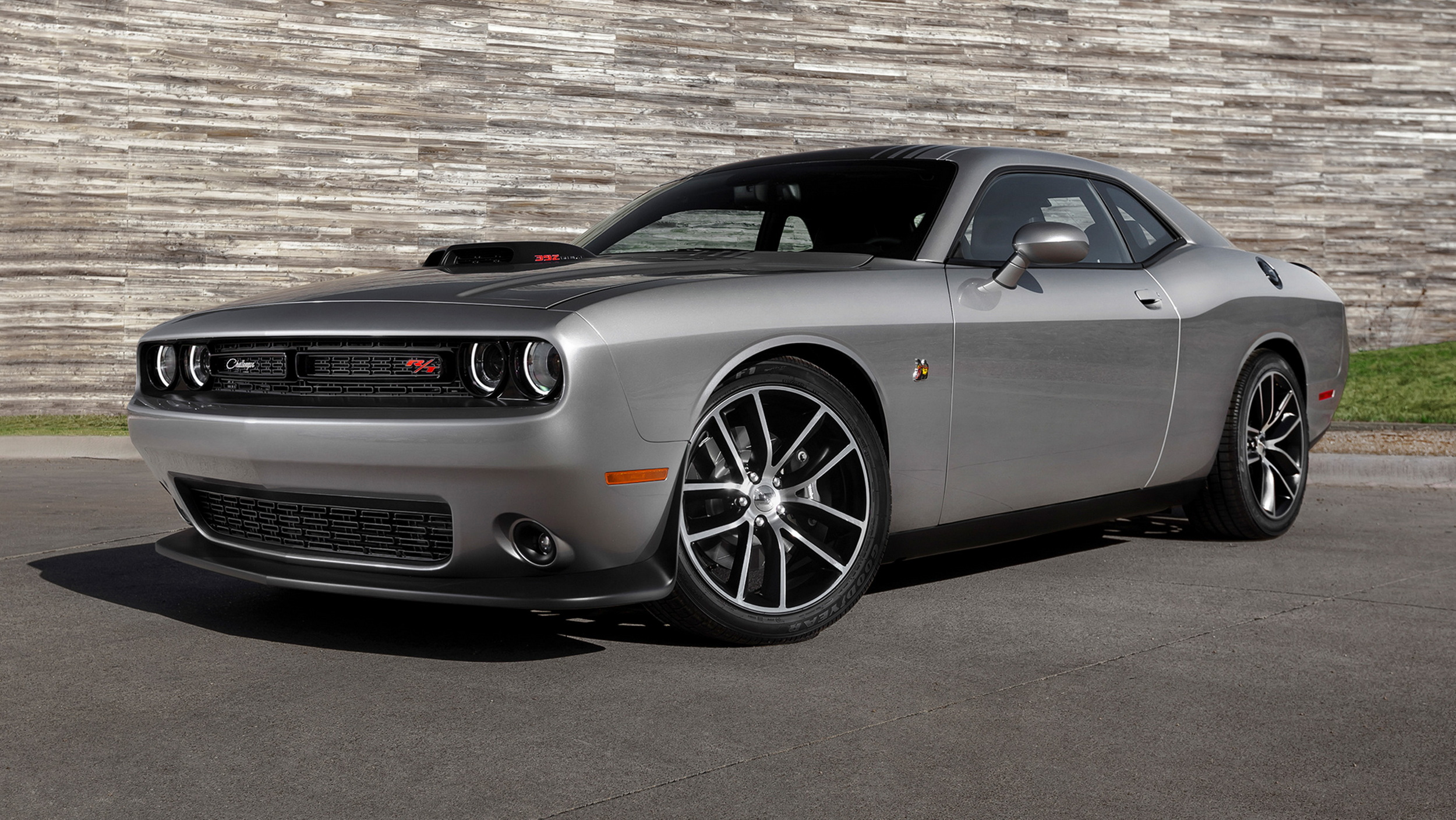 2024 Dodge Challenger Spionagefoto's Dodge Challenger SRT Demon 22