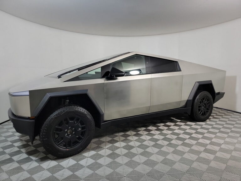 Two More Cybertrucks Auctioned Off, Seller Claims Market Has Already ...