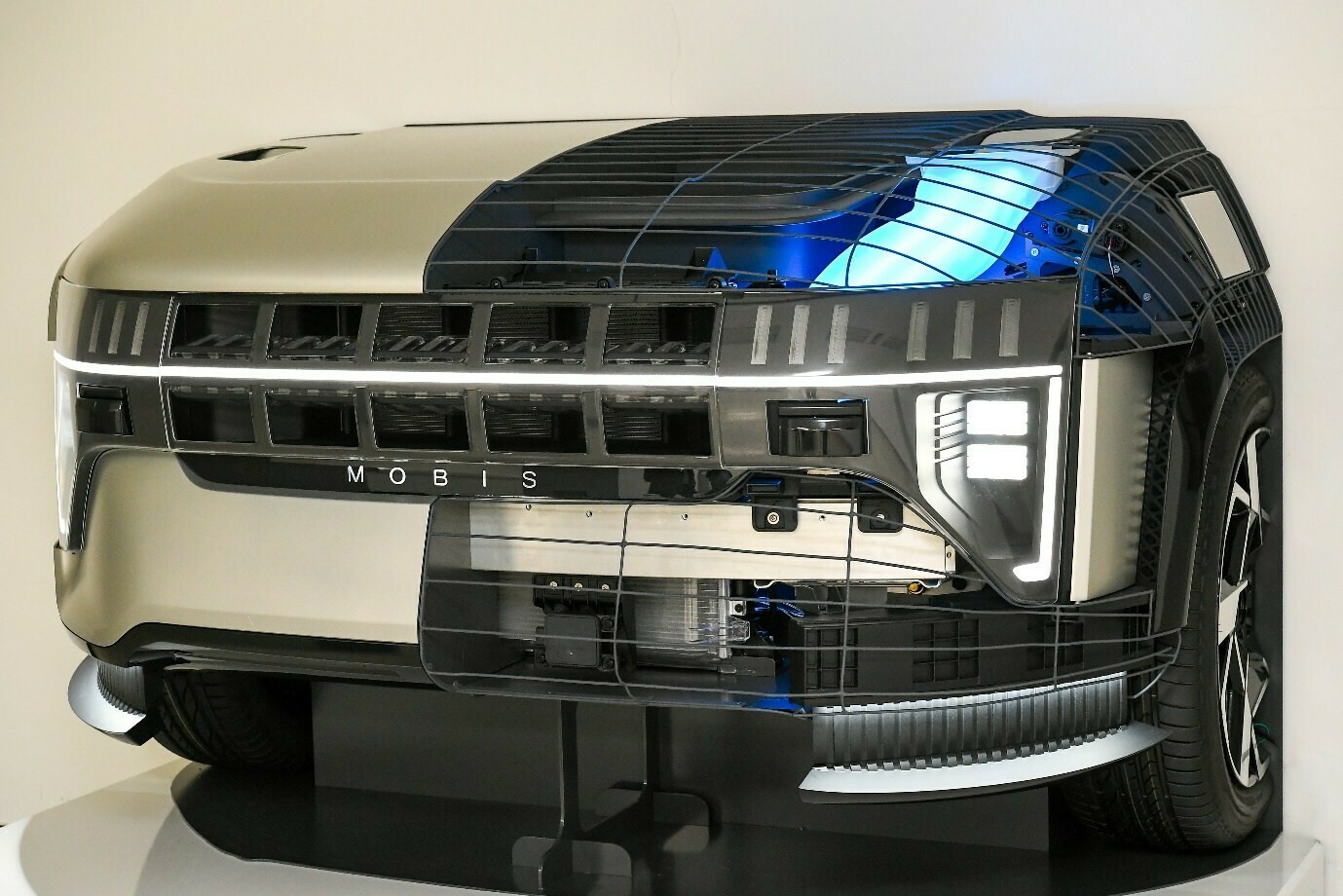 Grilles Could Have A Future On EVs Thanks To Hyundai Mobis | Carscoops