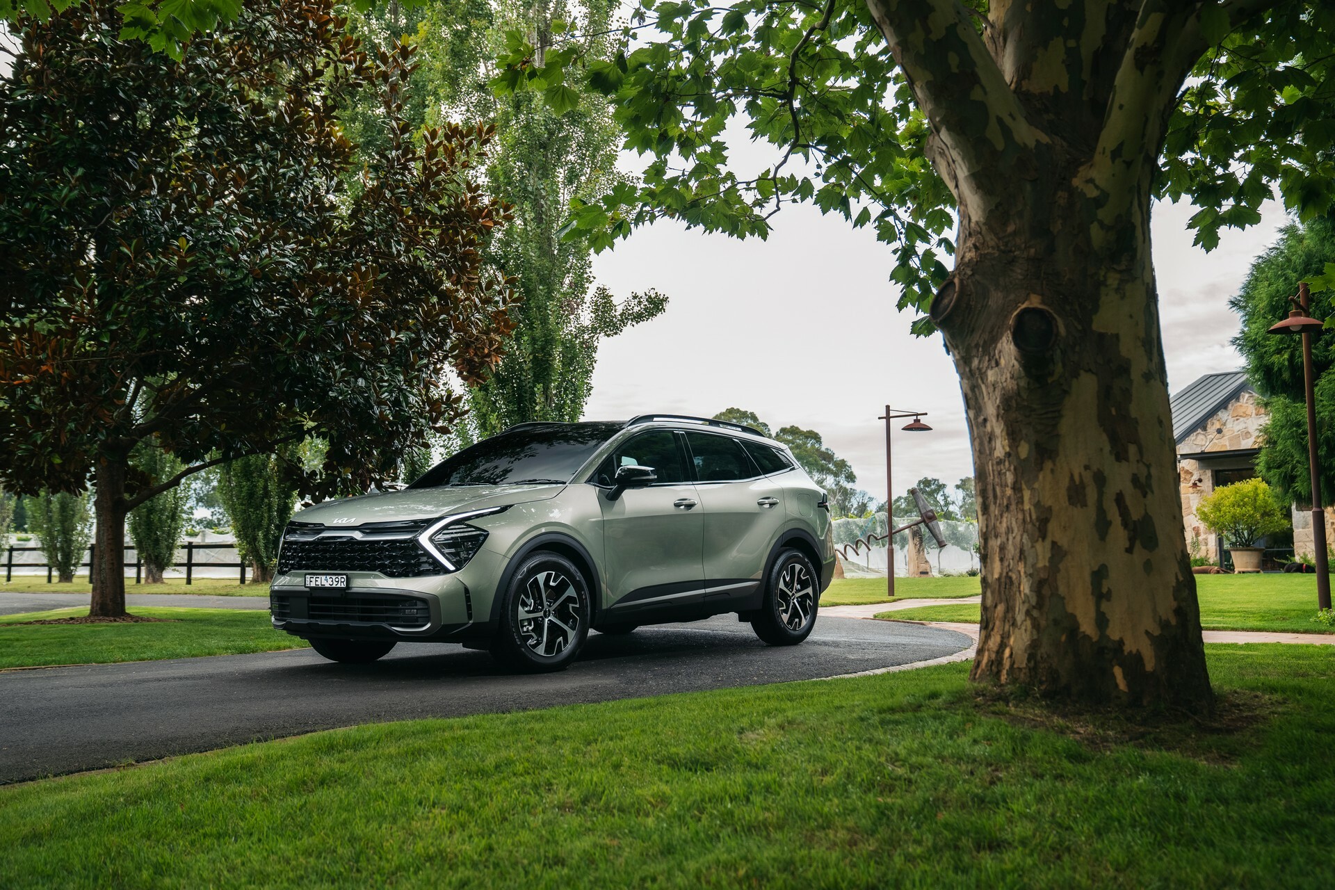 Kia Launches New Sportage HEV In Australia | Carscoops