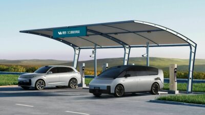 Li Auto Mega EV Is A 5.5 Second Sleeper That Recoups 311 Miles In 12 ...