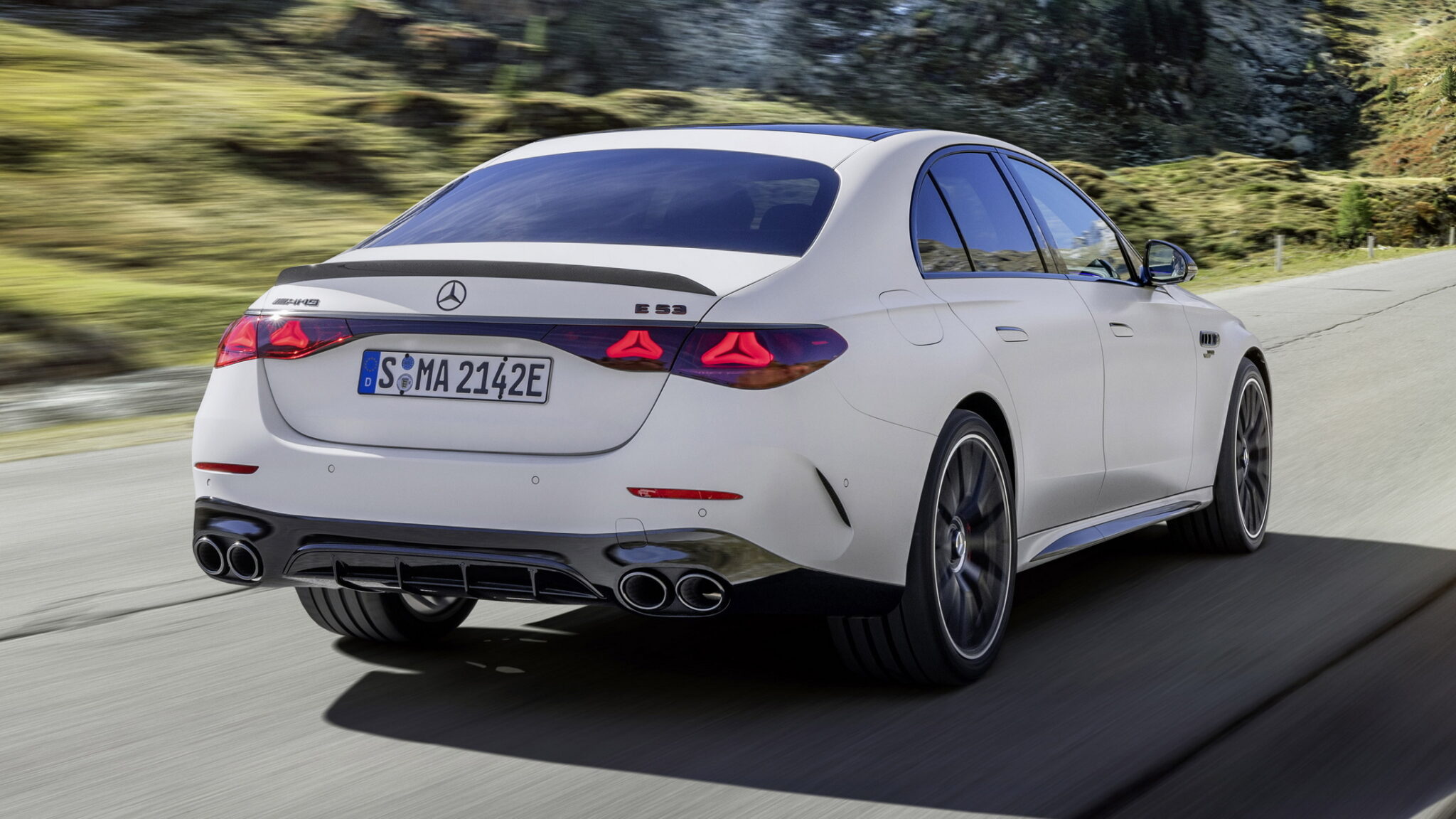 Mercedes-AMG E53 Hybrid Debuts With Up To 603 HP Of Electrified Muscle ...