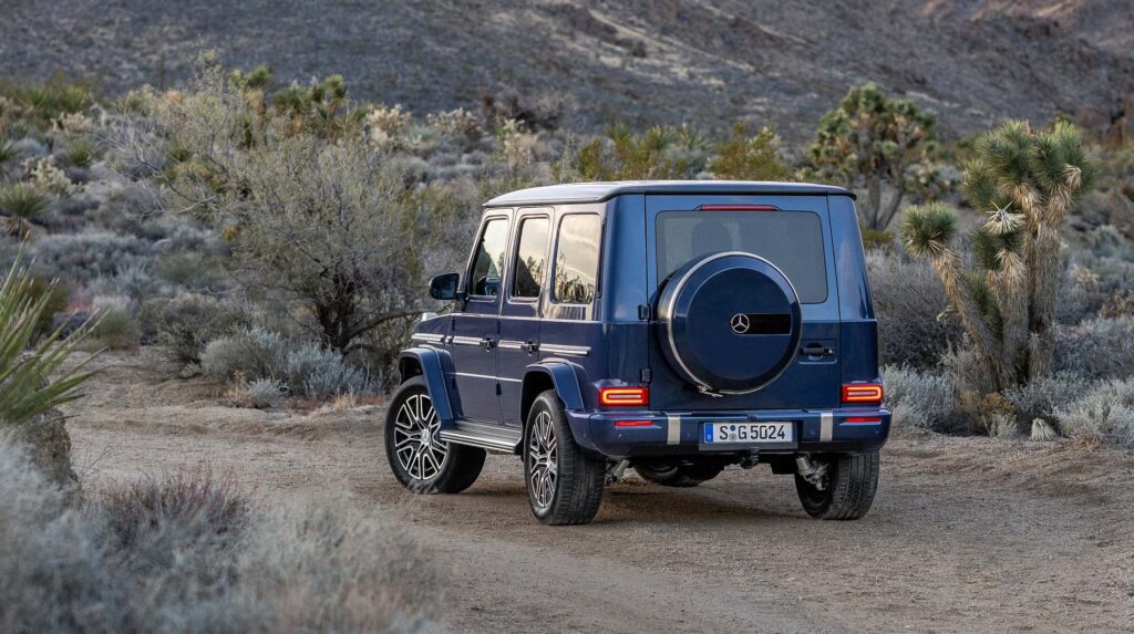 New Mercedes G-Class Gets Hybrid Boost, Virtual Transparent Hood And ...