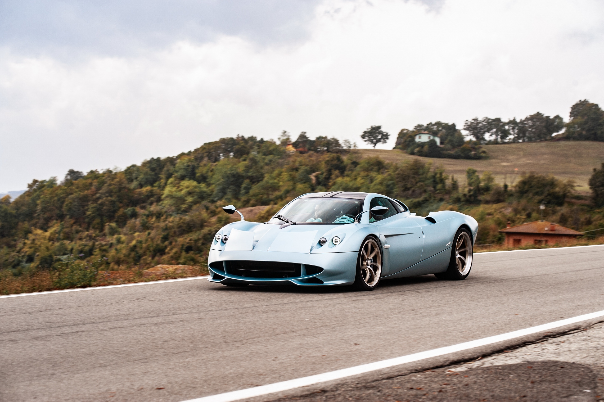 Review: Pagani Huayra Codalunga Is A $7.6M Masterpiece Of Italian Power ...