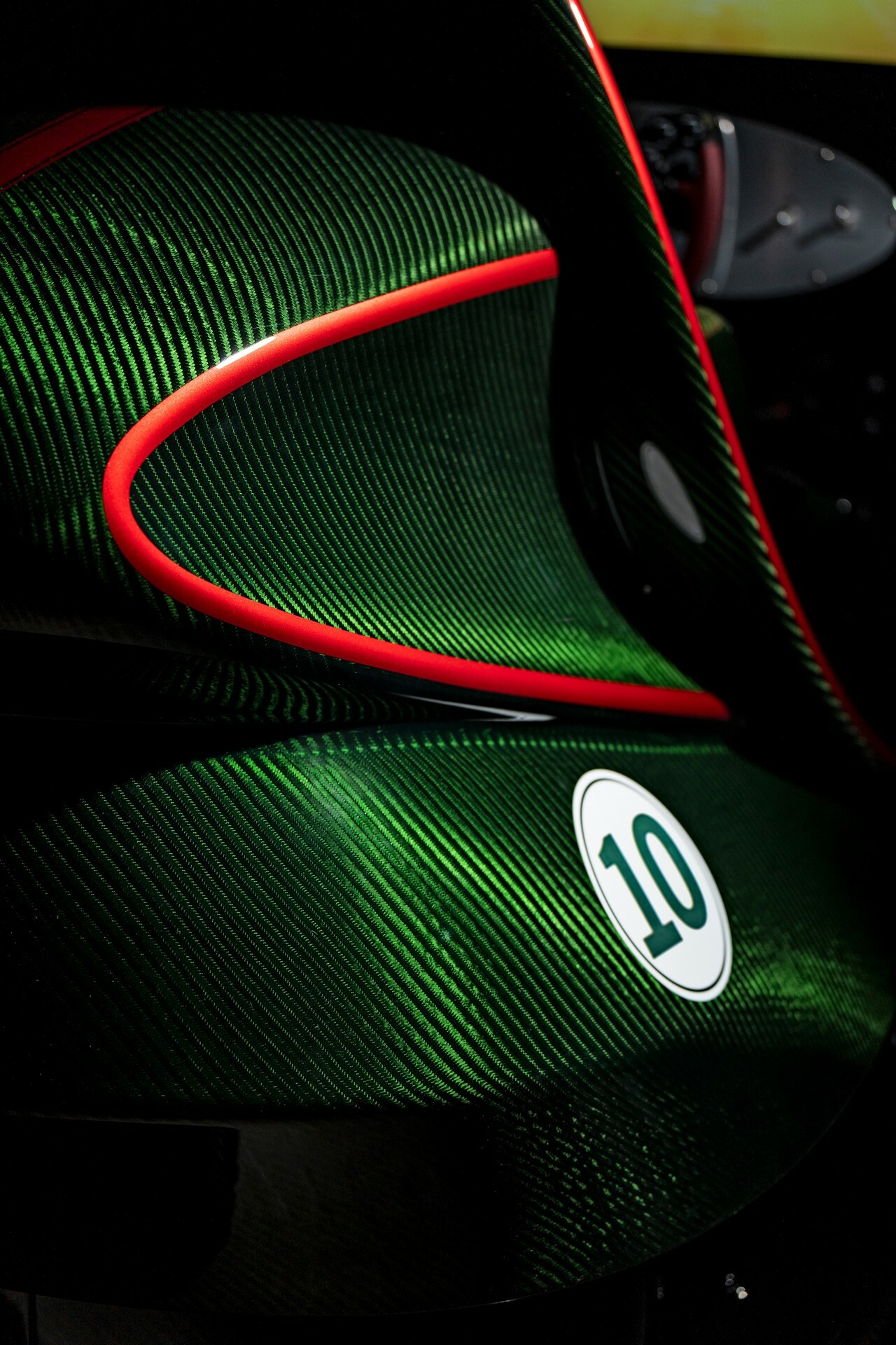 Pagani Huayra R Simulator Is As Extreme And Carbon Fiber Intensive As ...