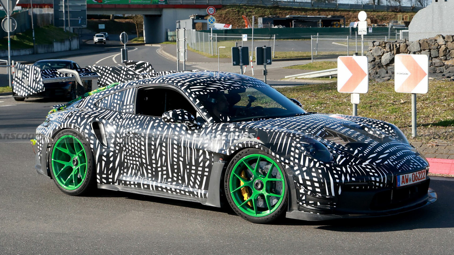 Porsche 911 GT3 RS Hulks Out With Manthey Racing Upgrades | Carscoops