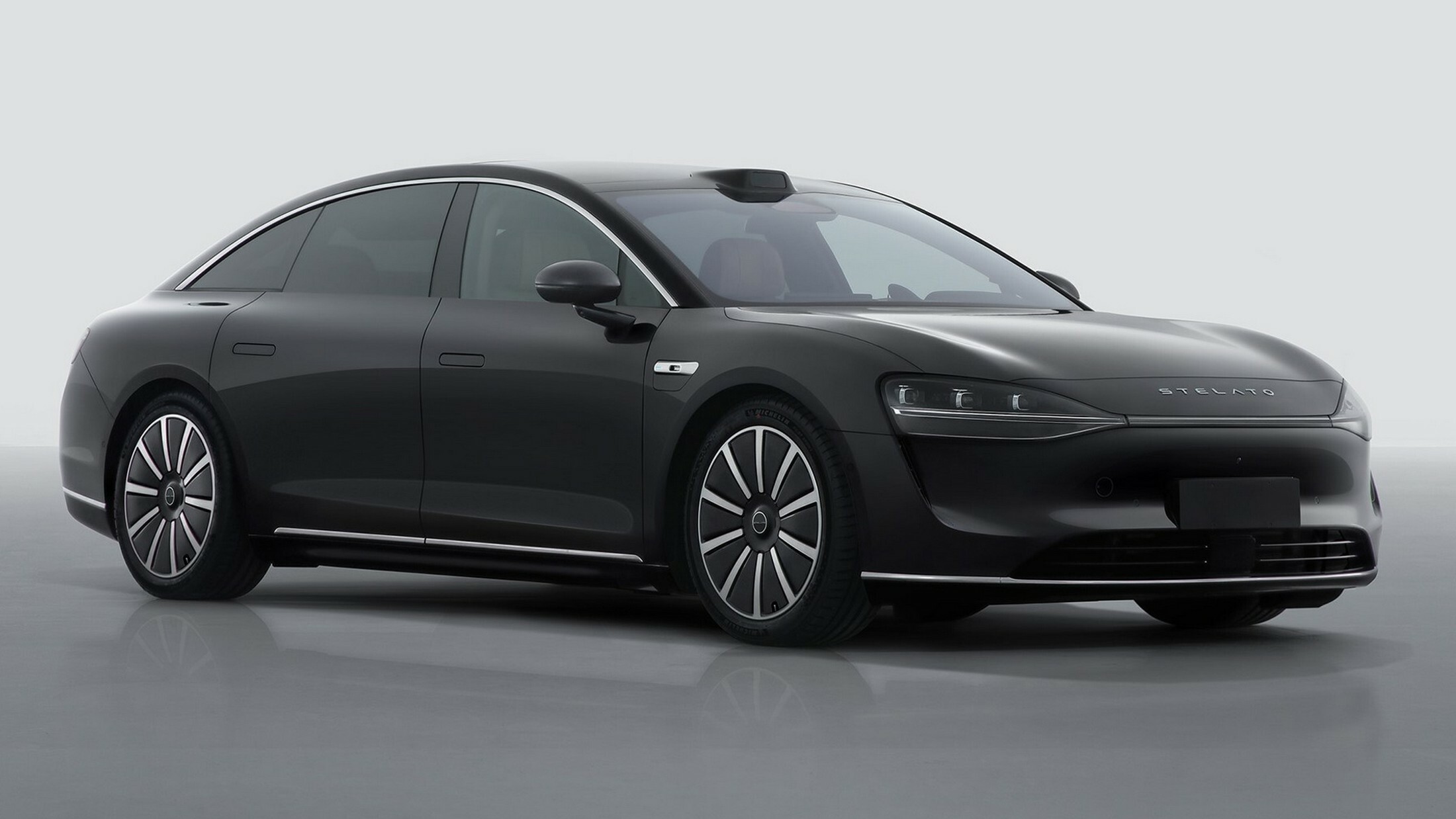 Stelato S9 Is A New Electric Sedan From Tech Giant Huawei And BAIC ...