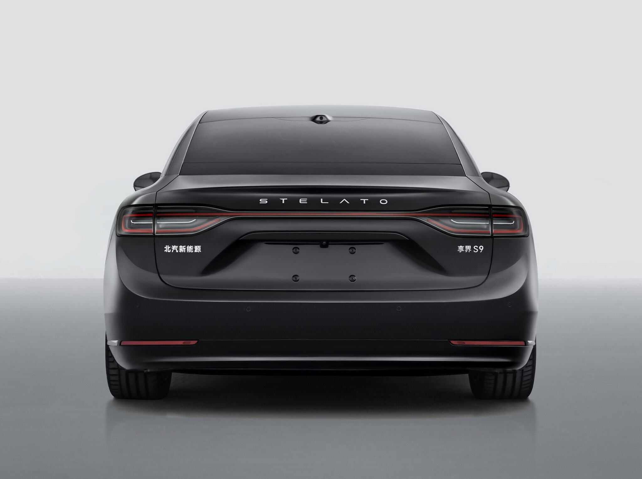 Stelato S9 Is A New Electric Sedan From Tech Giant Huawei And BAIC ...