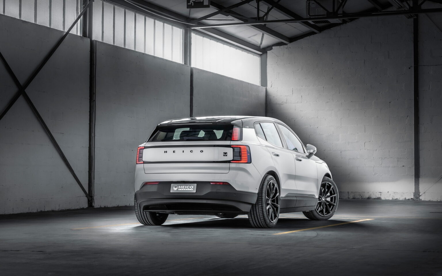 Volvo EX30 Spiced Up With Bodykit And 21-Inch Wheels From Heico Sportiv ...