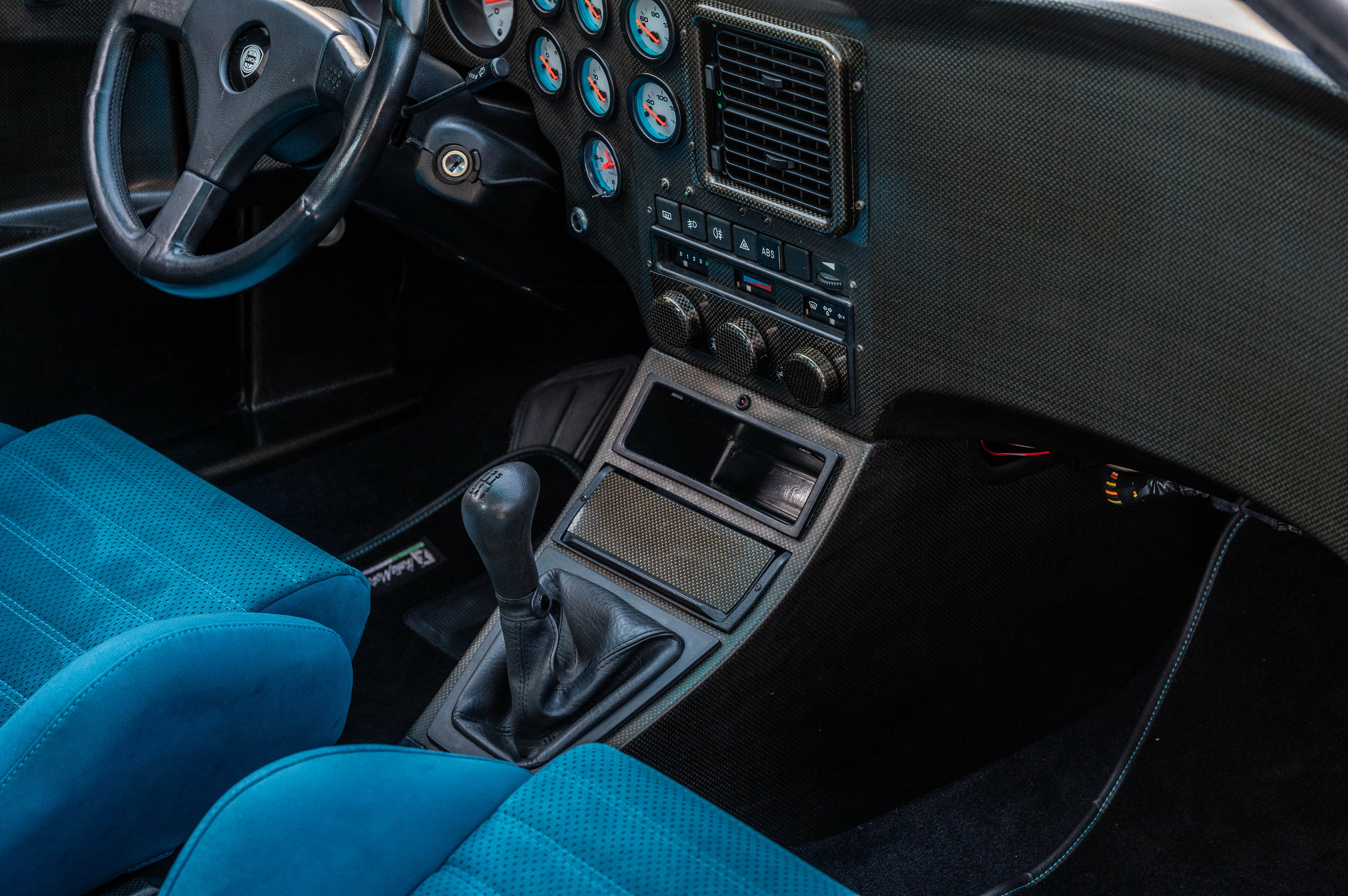 This Lancia Is A Delta HF Integrale In Hyena Clothing And It’s For Sale ...
