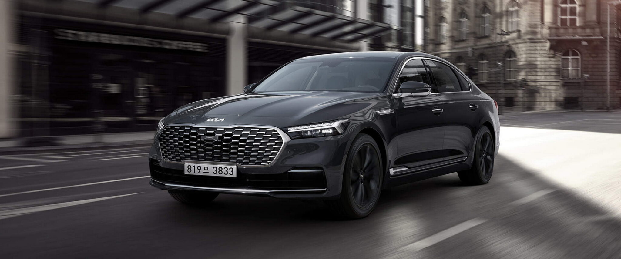 Kia’s Flagship K9 Sedan Updated With A New Grille And Fresh Features ...