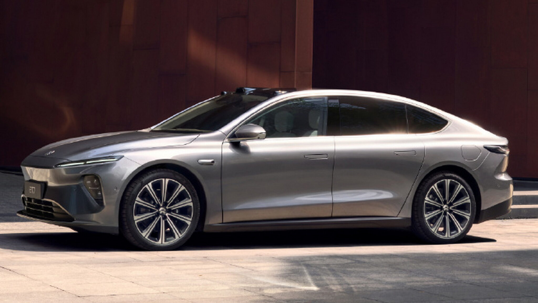 Nio Is Launching Its 150 kWh Semi-Solid State Battery In June But It ...