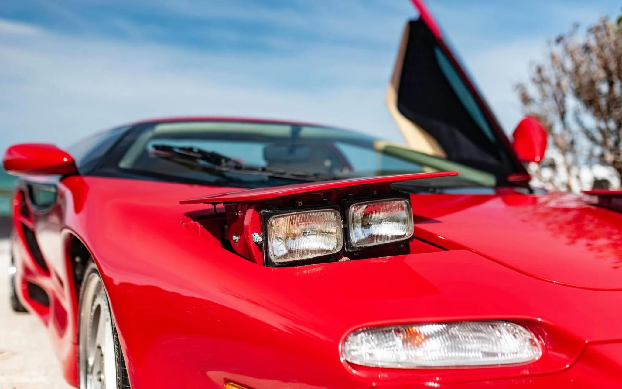 1996 Vector M12 Once Driven By Jeremy Clarkson On Top Gear Is Up For ...