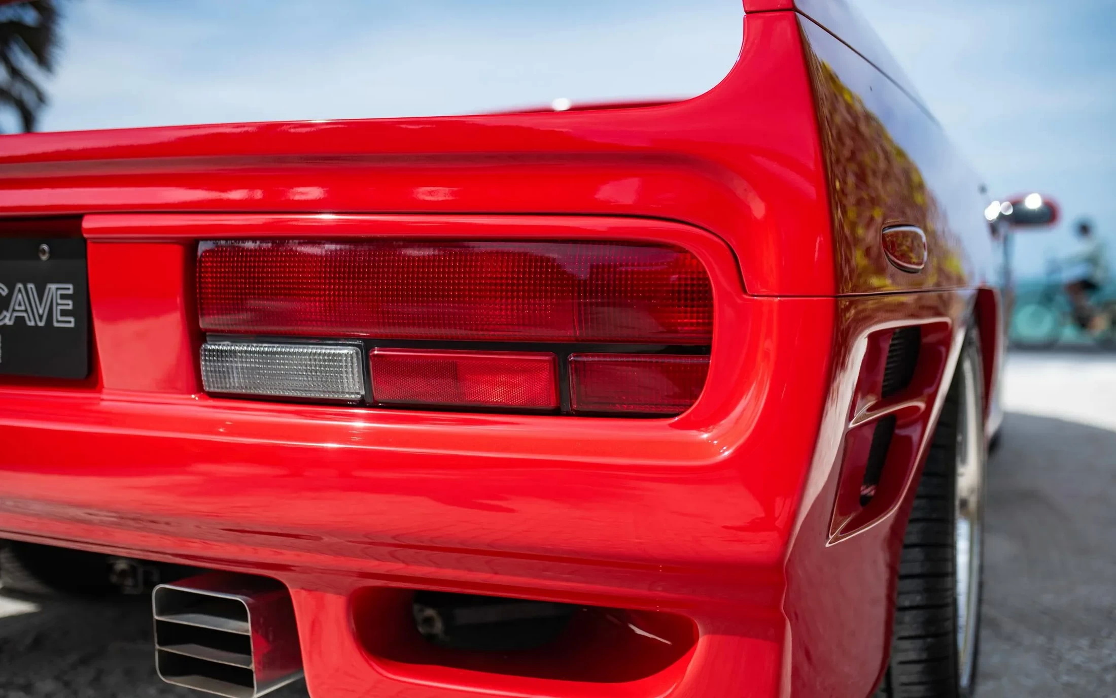 1996 Vector M12 Once Driven By Jeremy Clarkson On Top Gear Is Up For ...