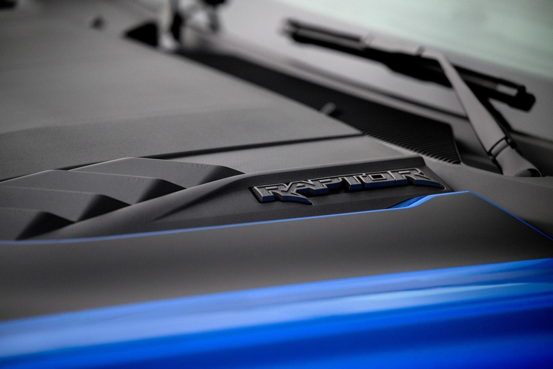 Ford Bronco Raptor Goes Dark With $4,995 Black Appearance Package ...