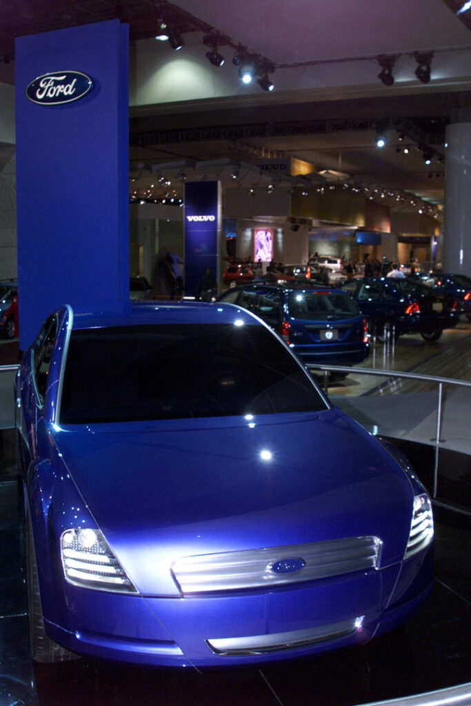 Snag This 2000 Ford Prodigy Concept That Inspired The Five Hundred ...