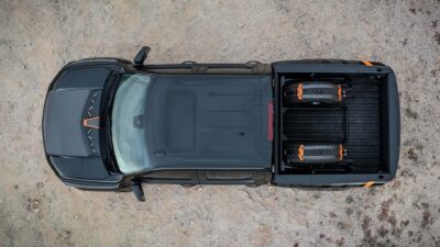 700 HP Chevy Silverado Fox Factory Wants To Blow Away The F-150 Raptor ...