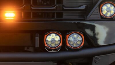 700 HP Chevy Silverado Fox Factory Wants To Blow Away The F-150 Raptor ...