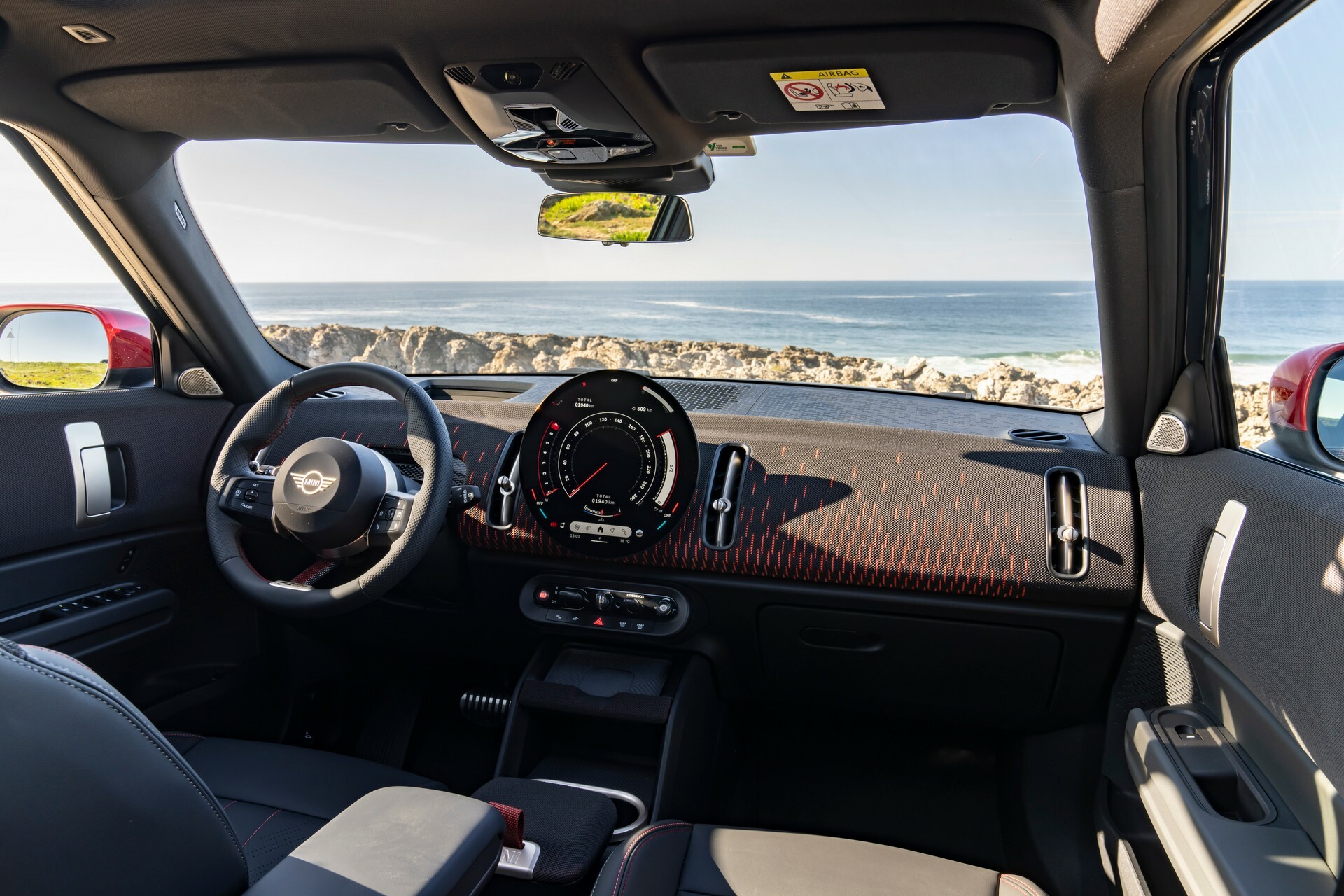 Mini’s New Electric Aceman SUV Poses Before Imminent Debut | Carscoops