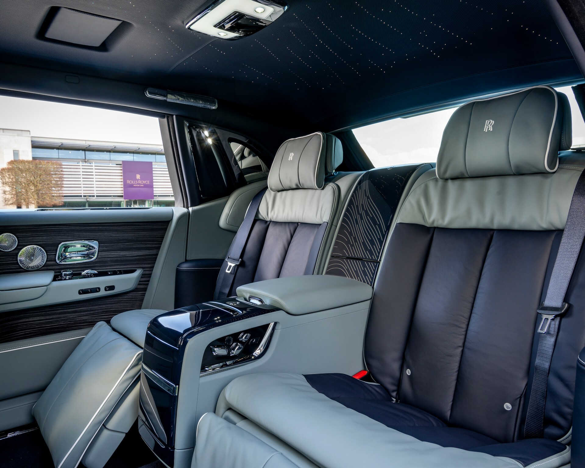 Rolls-Royce Runs Wild With Spirit Of Expression Collection | Carscoops