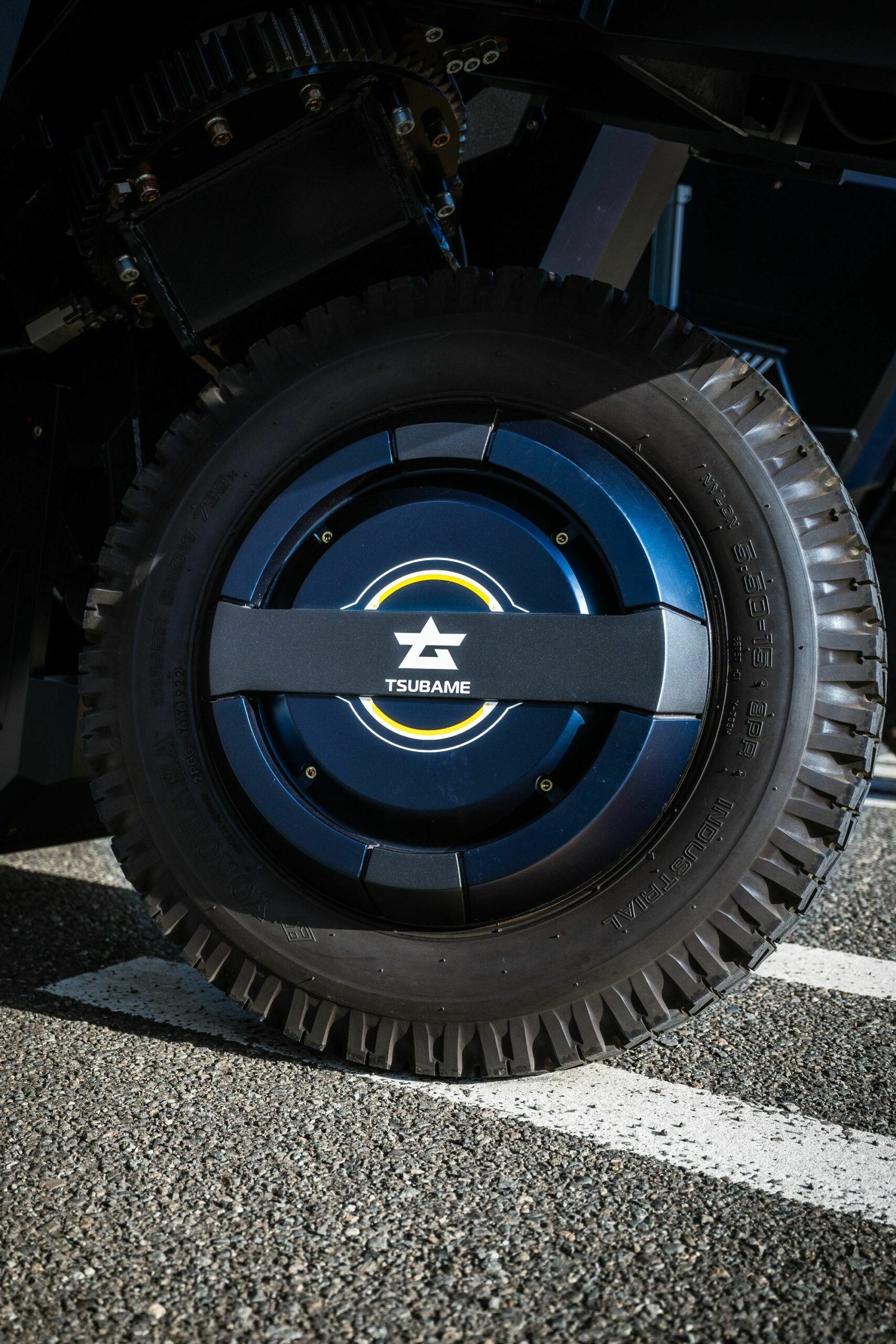 Buy This Giant Robot That Transforms Into A Vehicle And Live Your ...